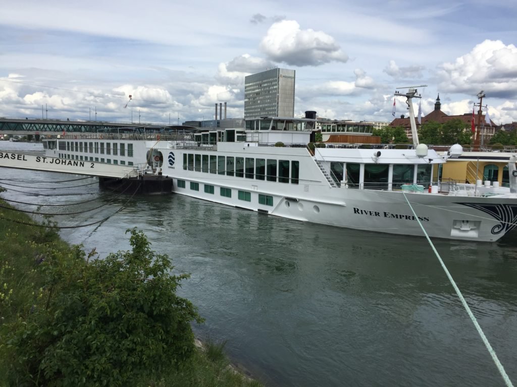 Uniworld SS River Empress: Opulence and Luxury At Its Best » The Seat ...