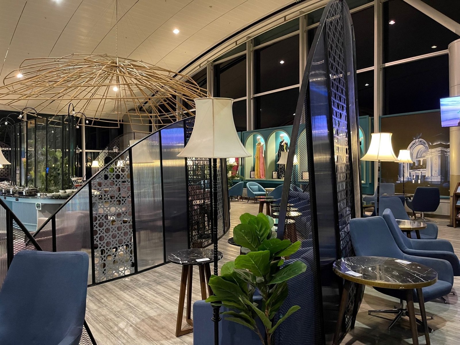Lounge Review: Le Saigonnais Lounge, Ho Chi Minh International Airport ...