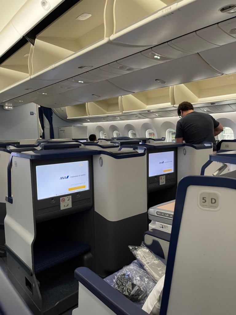 Flight Review: NH834/NH6 - Ho Chi Minh City - Tokyo Narita - Los ...