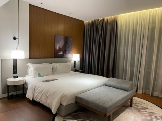 Hotel Review: Le Meridien Petaling Jaya » The Seat in the Middle