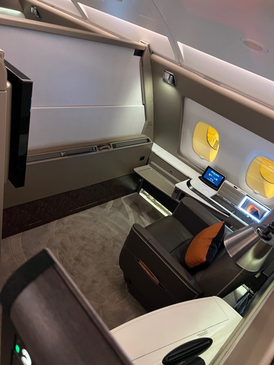 Flight Review: SQ237 Singapore-Melbourne Singapore Airlines The Suites ...