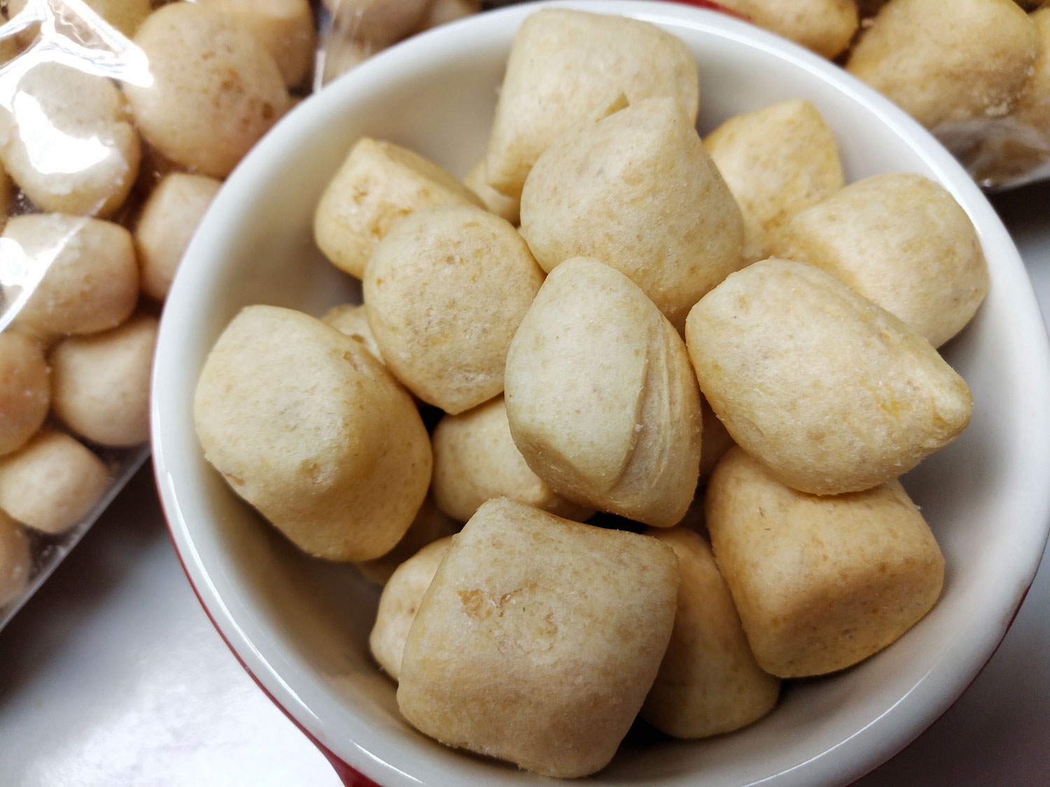 10 Must-Buy Food Souvenirs from Kota Kinabalu, Sabah: A Taste of Borneo ...