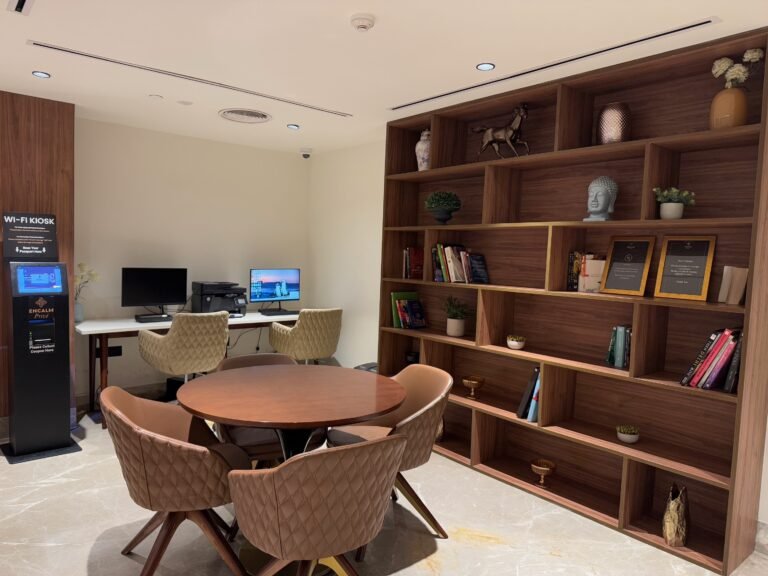 Lounge Review: Encalm Prive Lounge, New Delhi Indira Gandhi ...