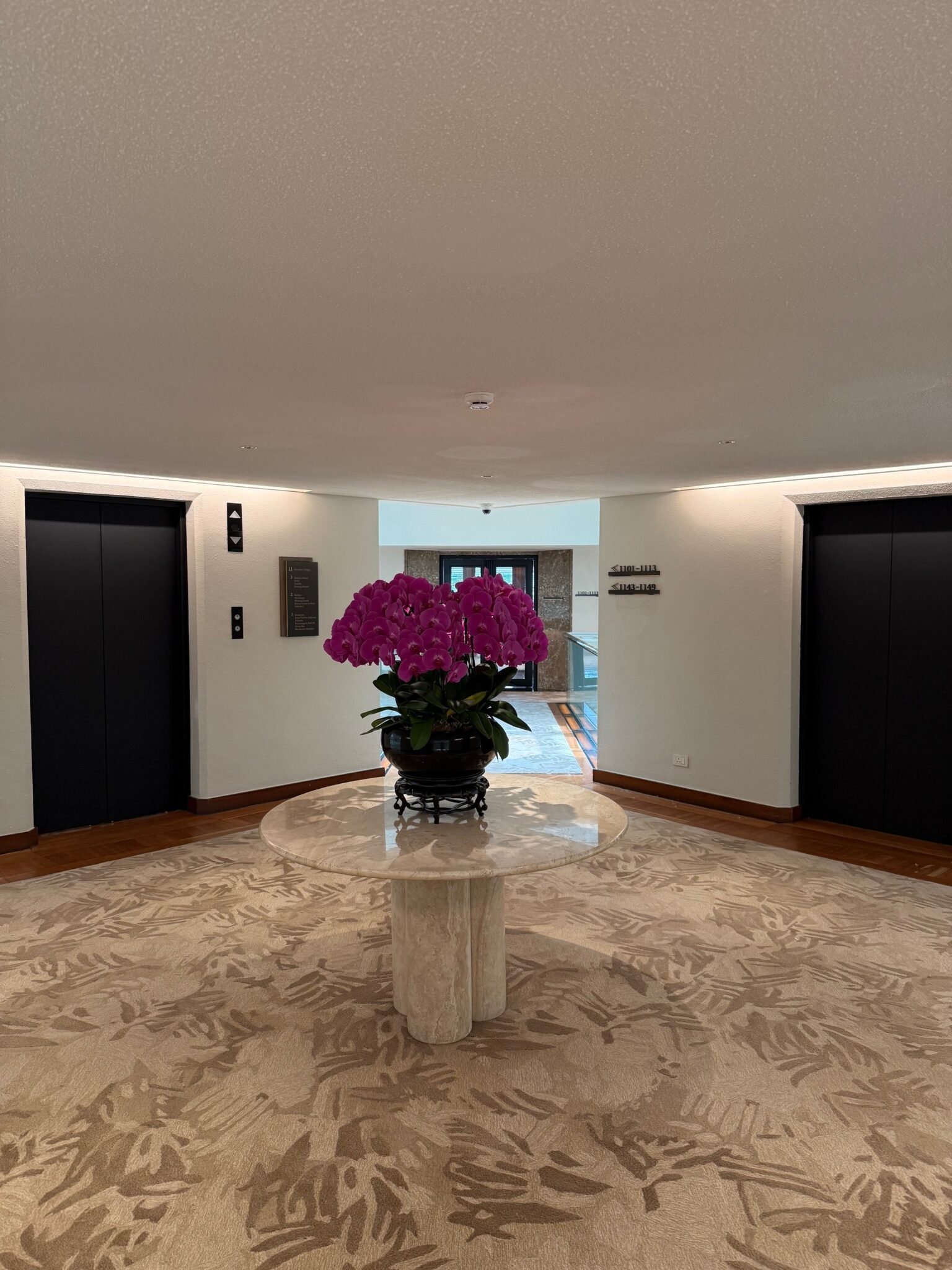 Hotel Review: Conrad Orchard Singapore » The Seat in the Middle